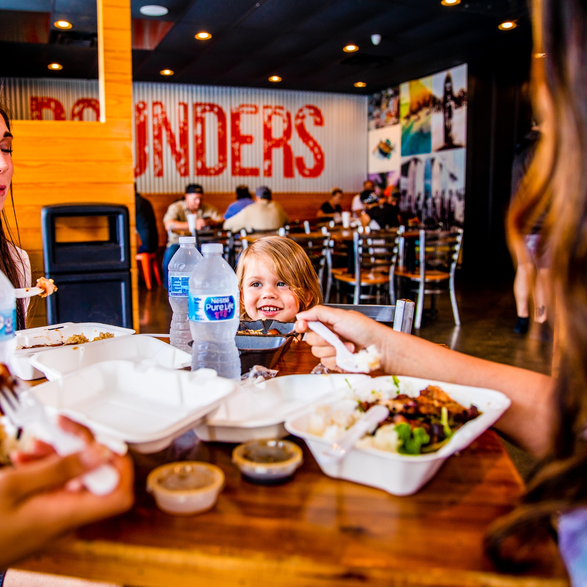 Pounders – Hawaiian Grill
